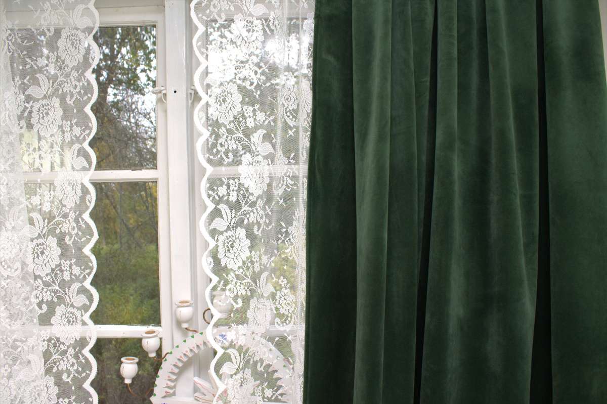 Vorhang GABRIELLA Samt Tannen Grün 140x240 cm 2 Stück Blickdicht ...